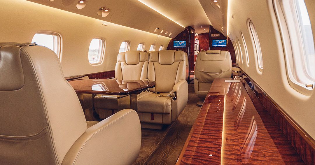 Essential Amenities for the Ultimate Private Jet Experience | Charter ...